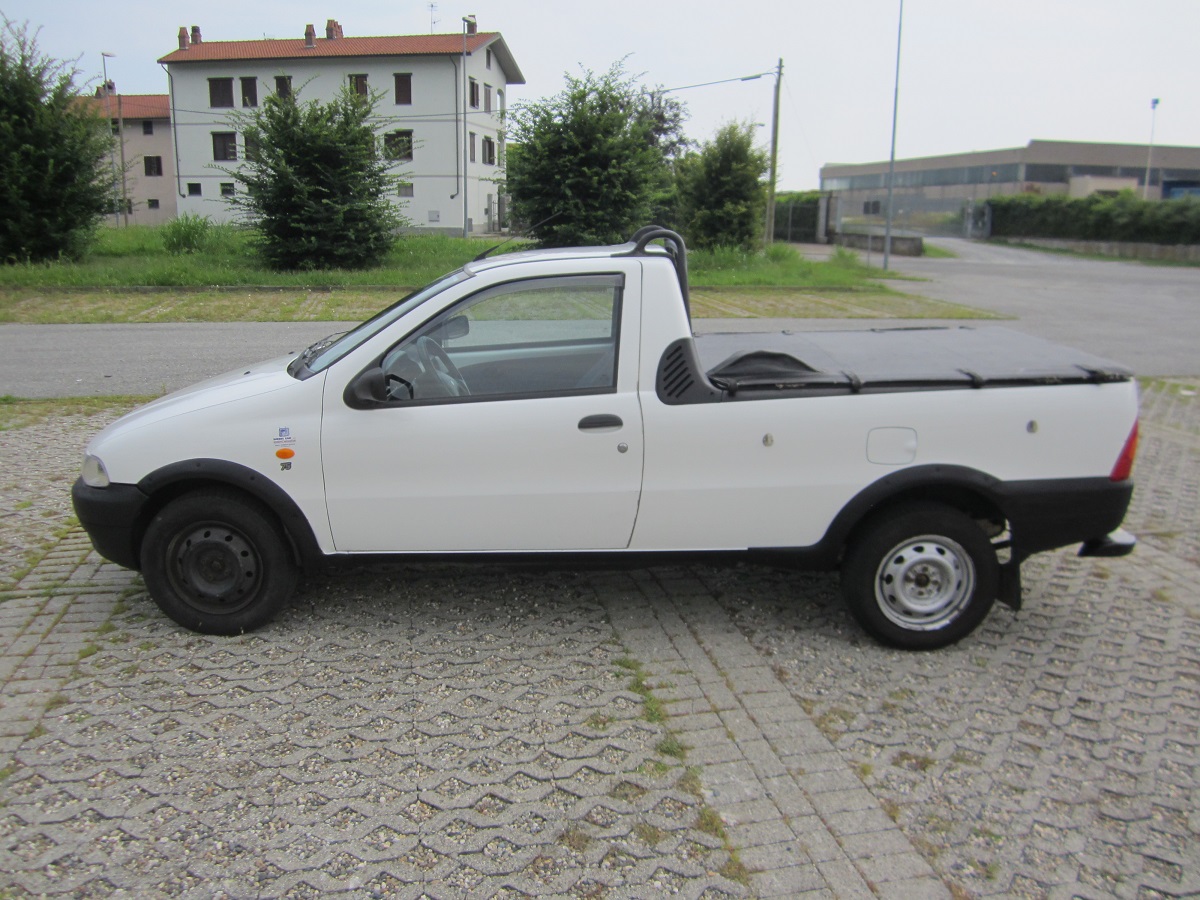 FIAT STRADA PICK-UP KM 116.000 - Diesel Car s.r.l.Diesel Car s.r.l.